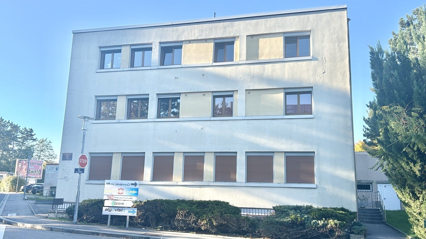 NANCY Maxéville, immeuble locatif mixte, rapport 9,3 % - Les Porteclés